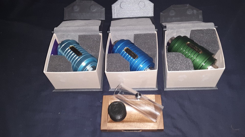 Revomaze puzzle lot.