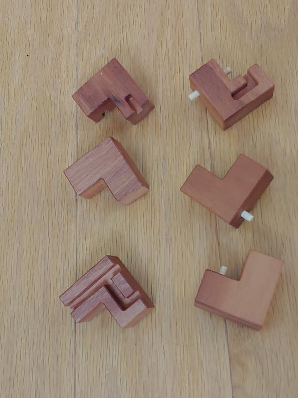 Strugg L and Scramb L by Juno