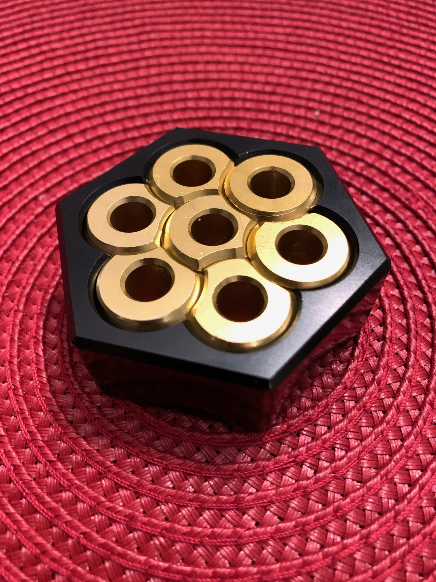 Honeycomb Puzzle Master