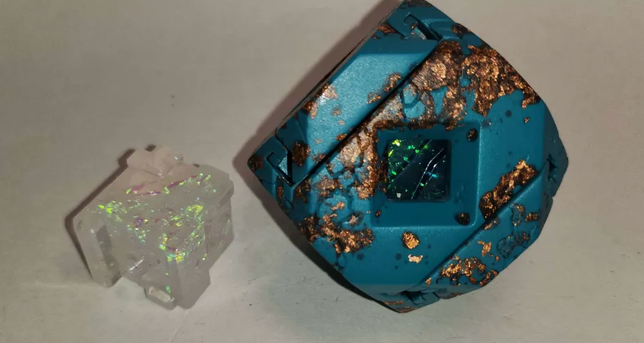 Stickman Golem in Turquoise w/ 2 hearts